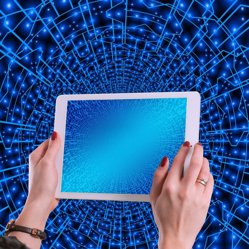 Social Media Integration - Kjerstan Designs.